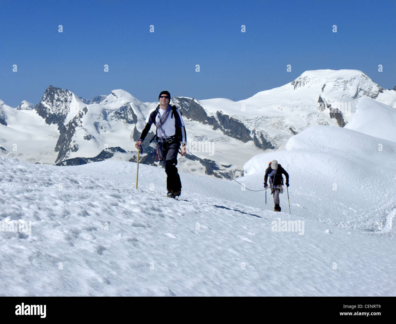 Roped alpine climbing hi-res stock photography and images - Alamy