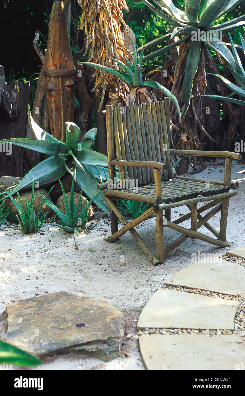 African Gardens: Our fourth garden is quite a compact African paradise ...