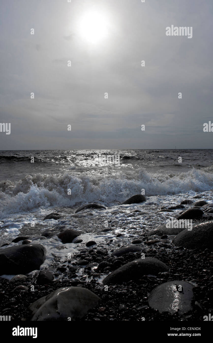 Water texture black and white hi-res stock photography and images - Alamy