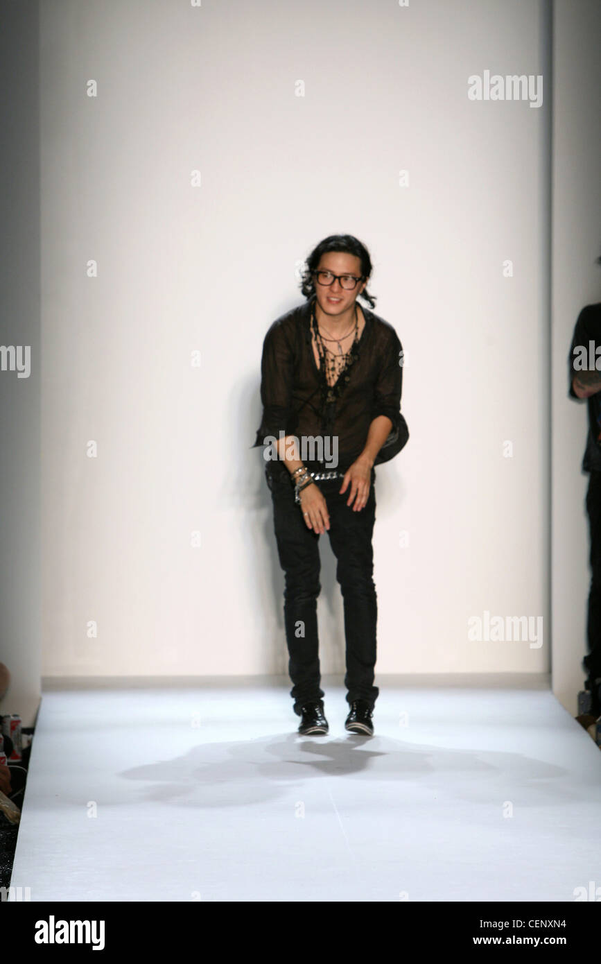 Benjamin Cho New York Ready to Wear Spring Summer Fashion designer ...