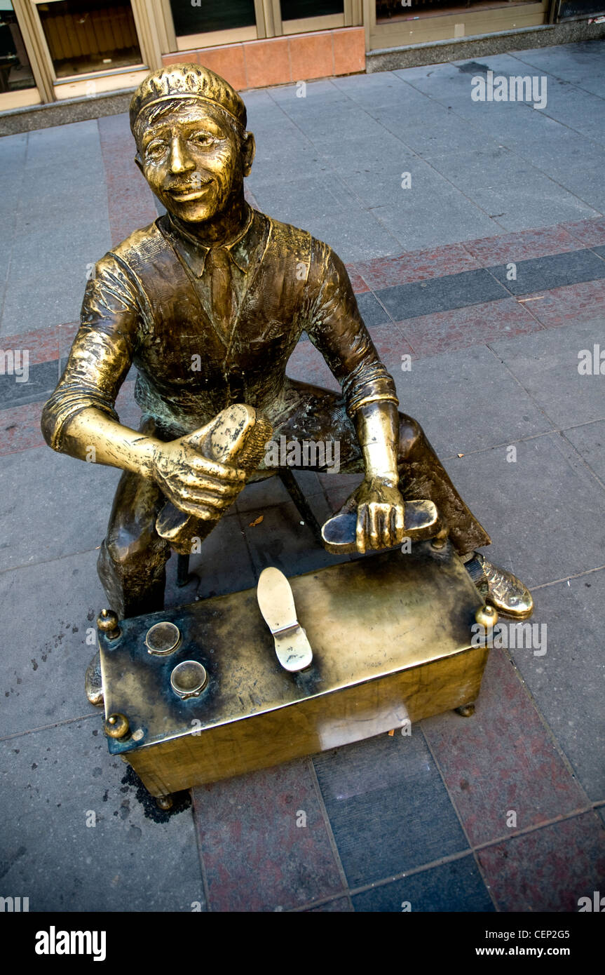 Skopje Bronze Shoeshiner Statue: A Tribute to Traditional Craftsmanship ...
