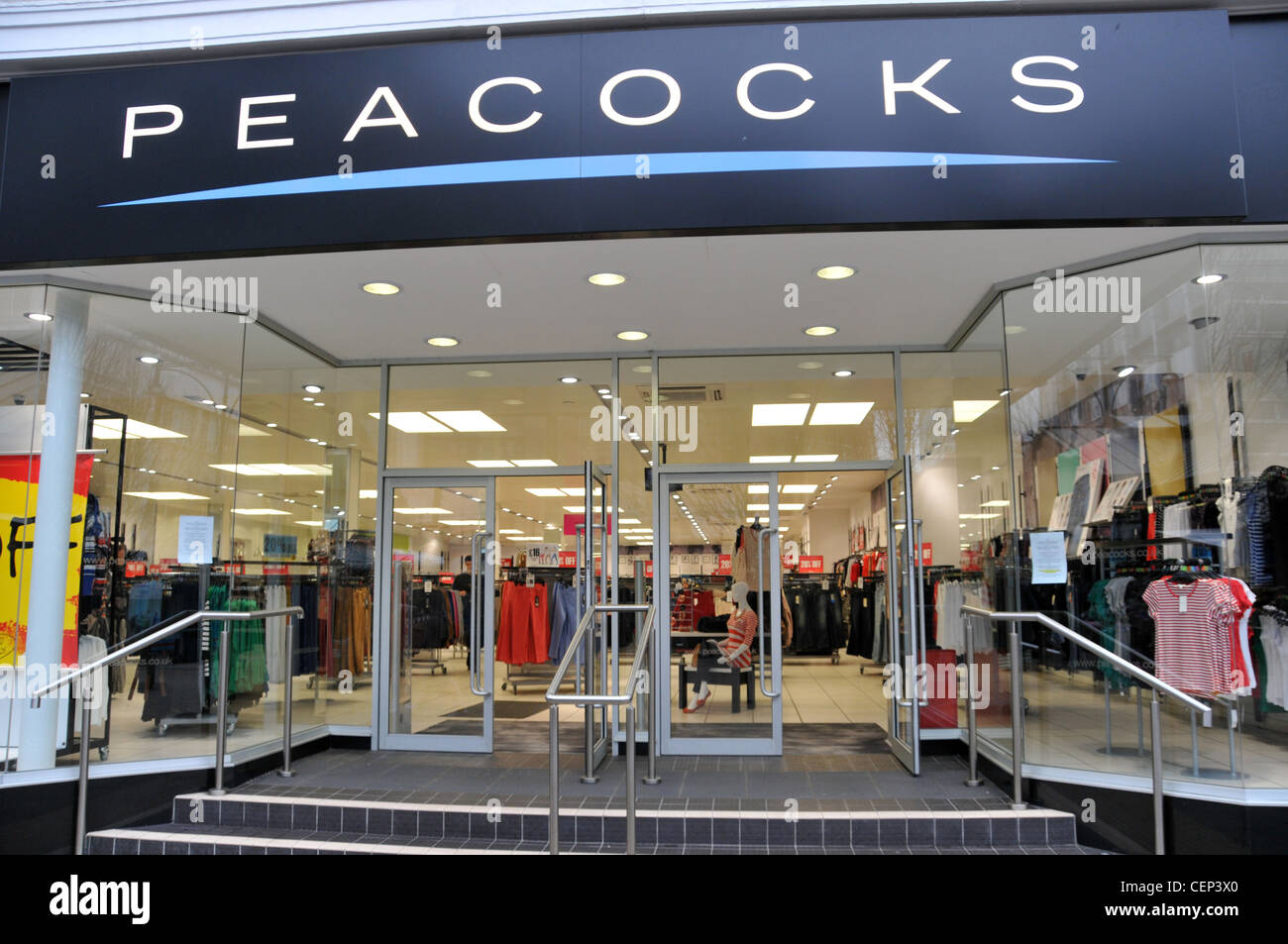 Peacocks shop clothing store closing down administration bankrupt high ...