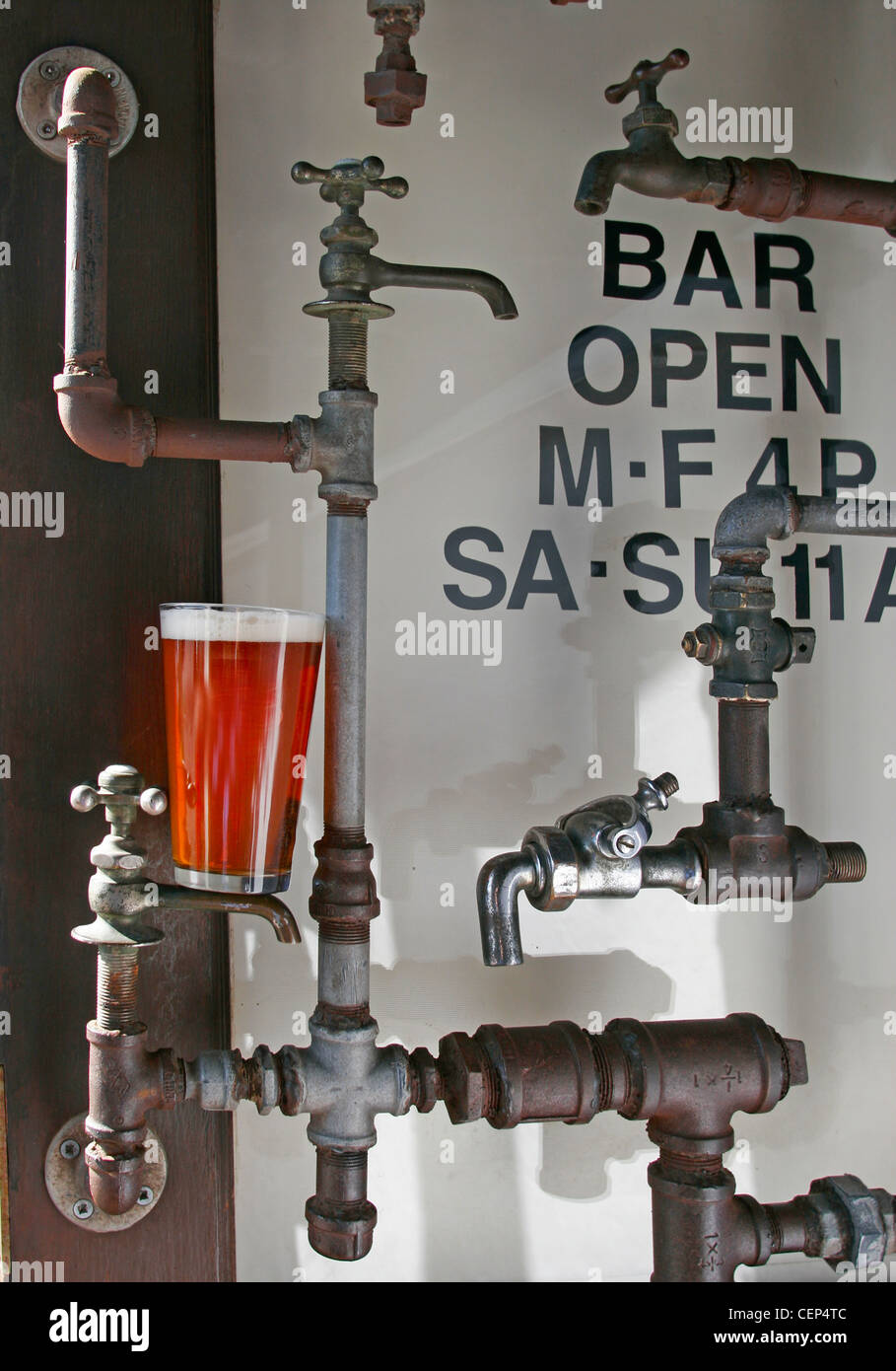 Standard industry hi-res stock photography and images - Alamy