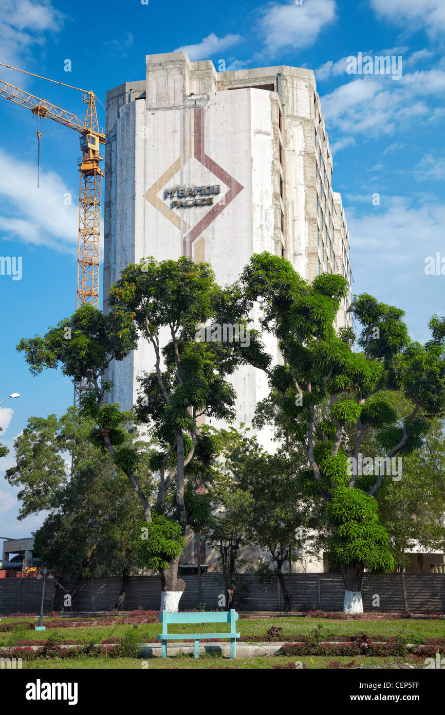 Congo construction hi-res stock photography and images - Alamy