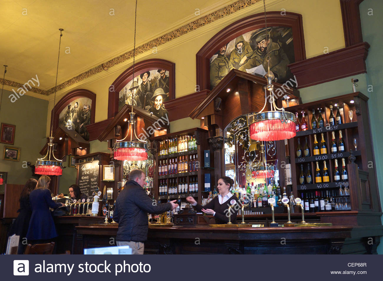 British Pub Bar Interior High Resolution Stock Photography and Images ...
