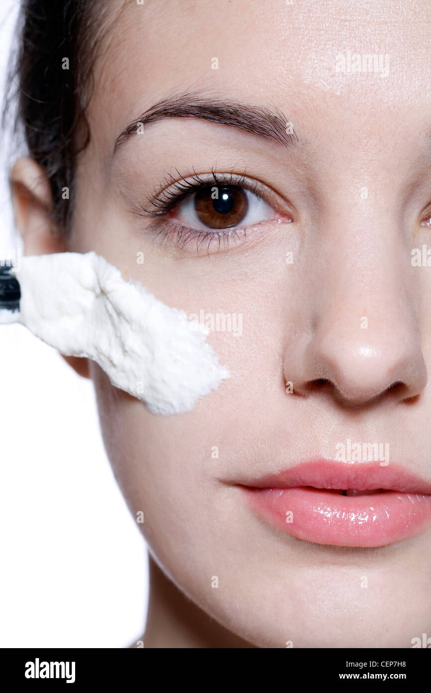 Female thirties face cream hi-res stock photography and images - Alamy