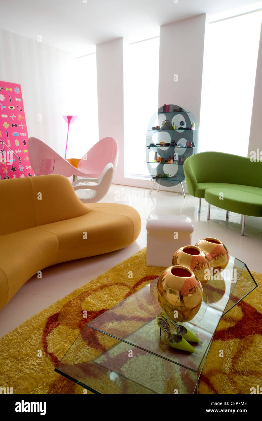 Karim Rashids Home in New York This contemporary loft apartment in ...