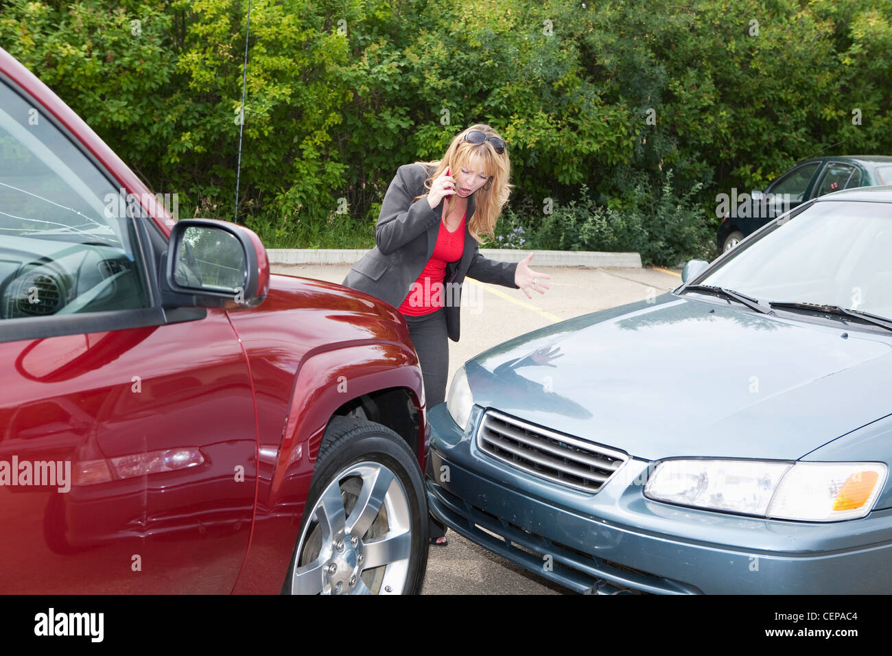Frontal accident car hi-res stock photography and images - Alamy