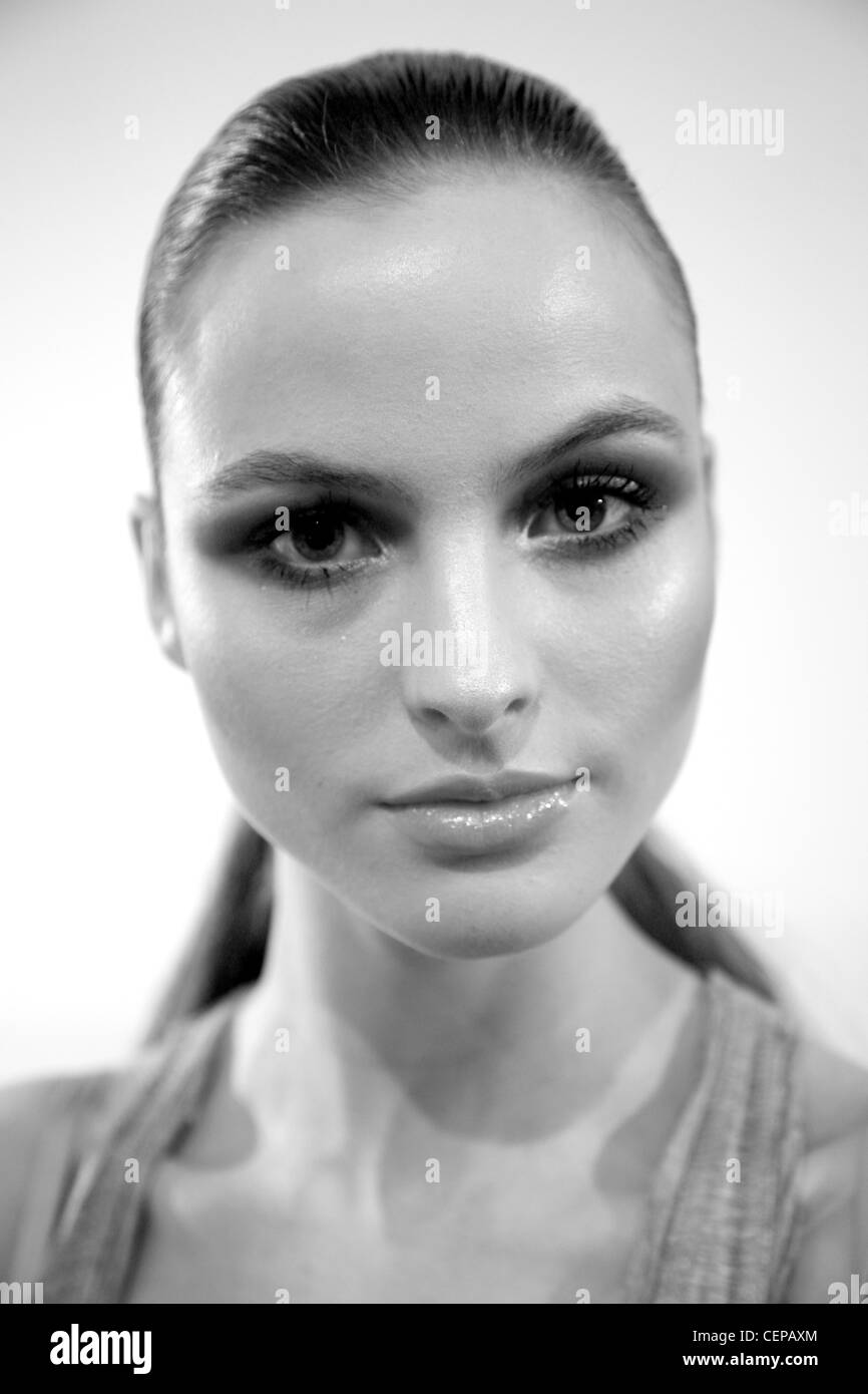 Portrait model backstage fashion show Black and White Stock Photos ...