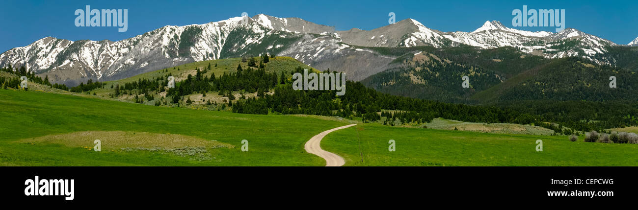 Crazy Mountain Ranch with Crazy Mountains in the backgound, Hammond ...