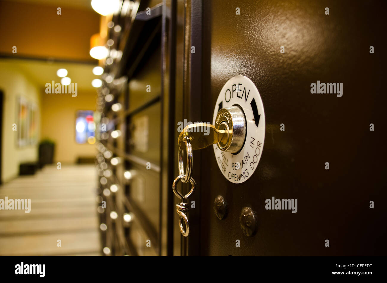 Key lock box hi-res stock photography and images - Alamy
