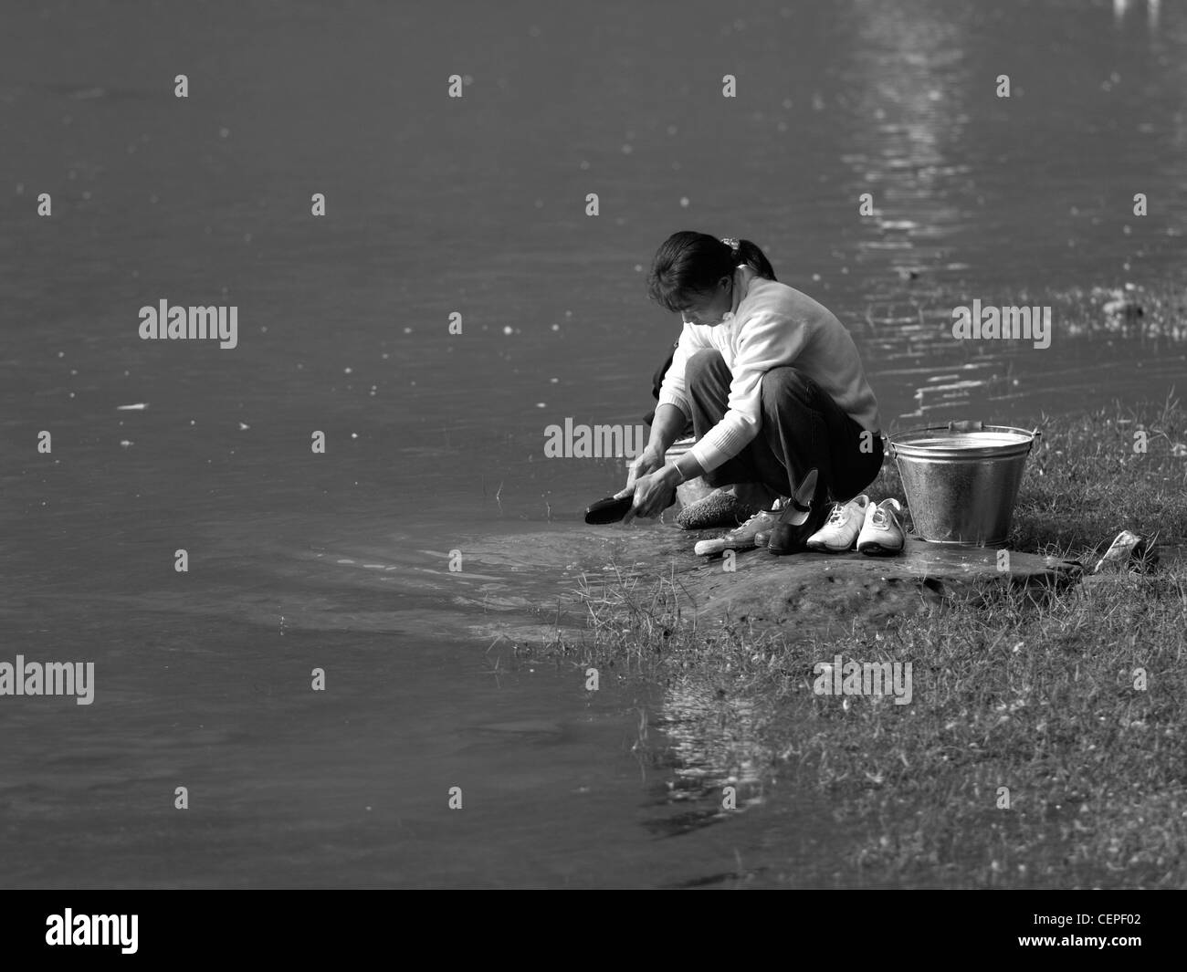 Washing river Black and White Stock Photos & Images - Alamy