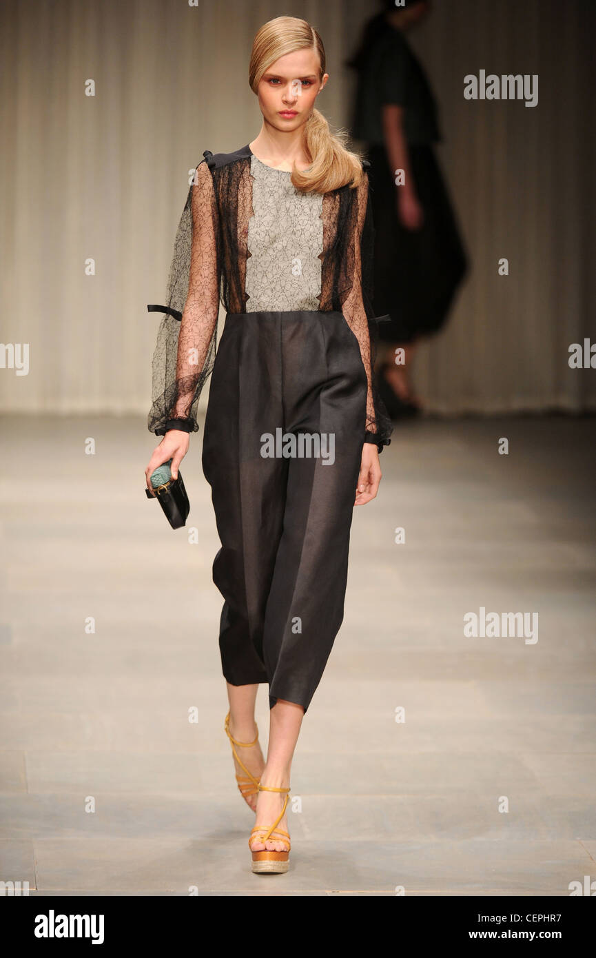 Jaeger London Ready to WearSpringSummer 2012 Stock Photo - Alamy