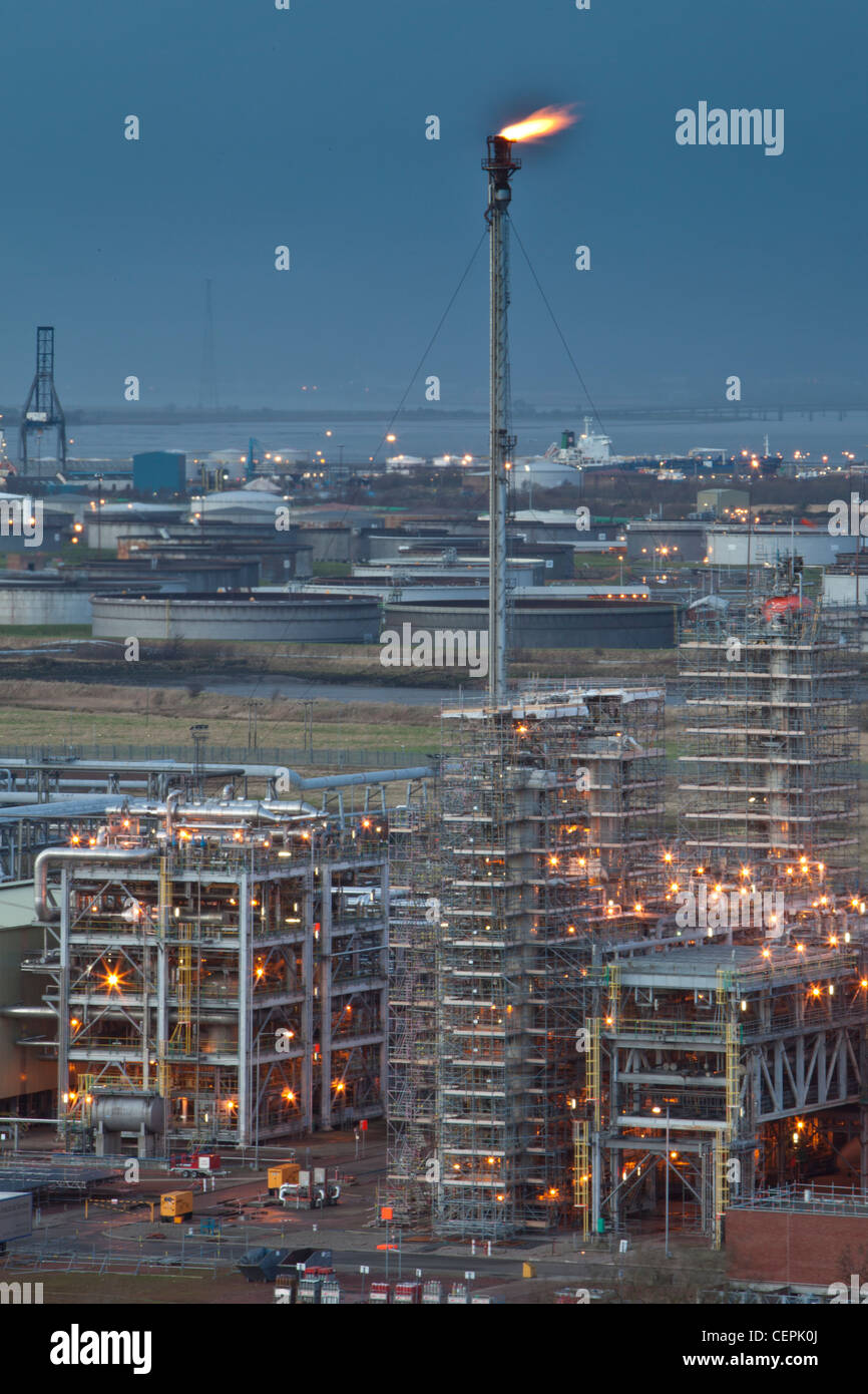 Grangemouth Oil Refinery Stock Photo - Alamy