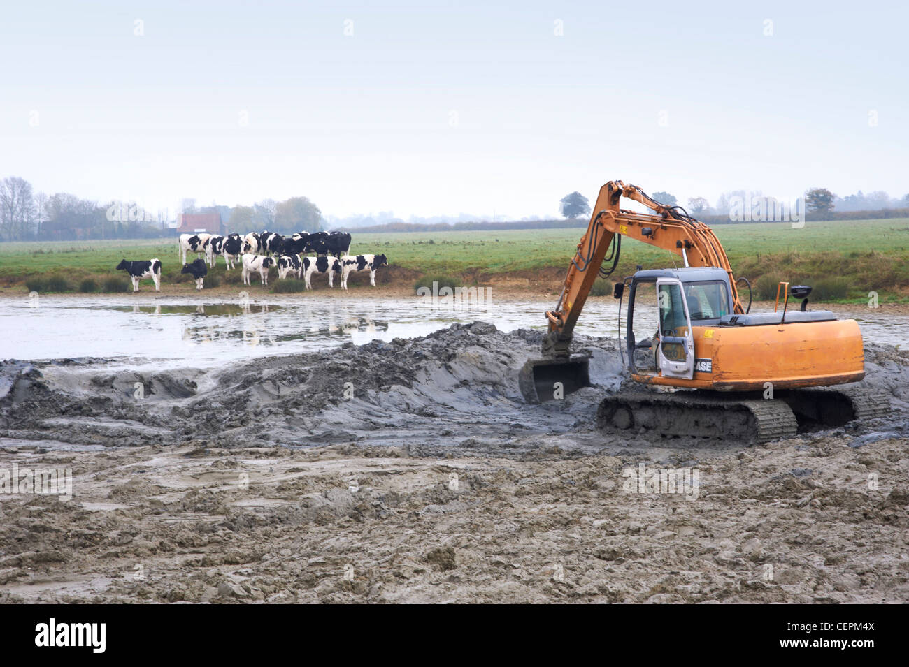 Jcb digger at work hi-res stock photography and images - Alamy