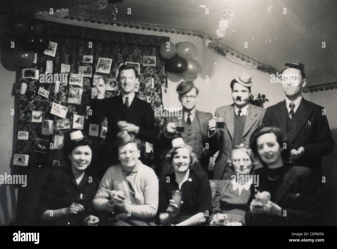 1950s christmas party hi-res stock photography and images - Alamy