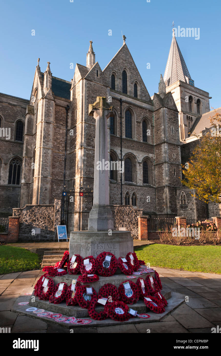 Rochester war memorial hi-res stock photography and images - Alamy