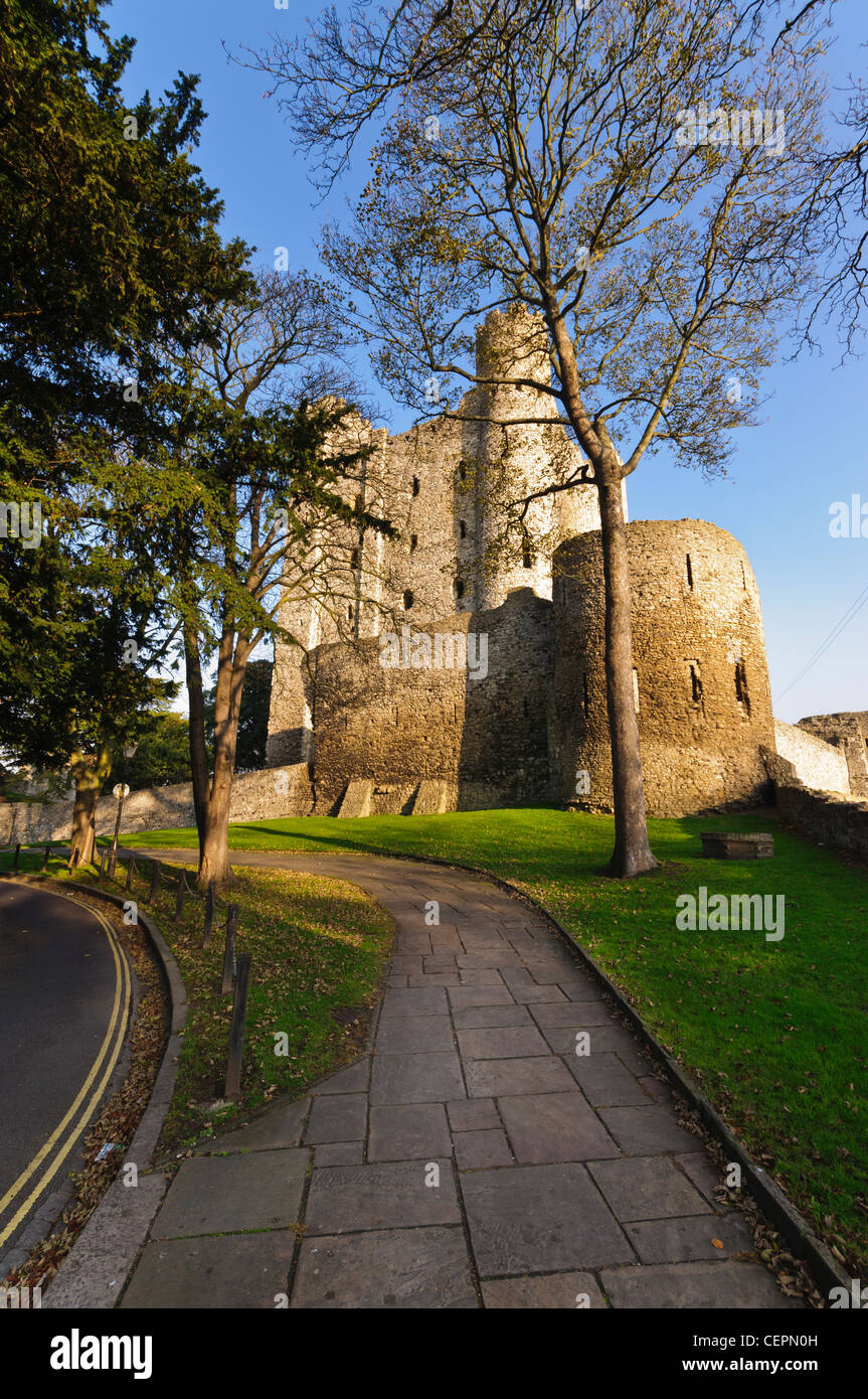 Rochester Castle in Rochester, Kent, UK Stock Photo - Alamy