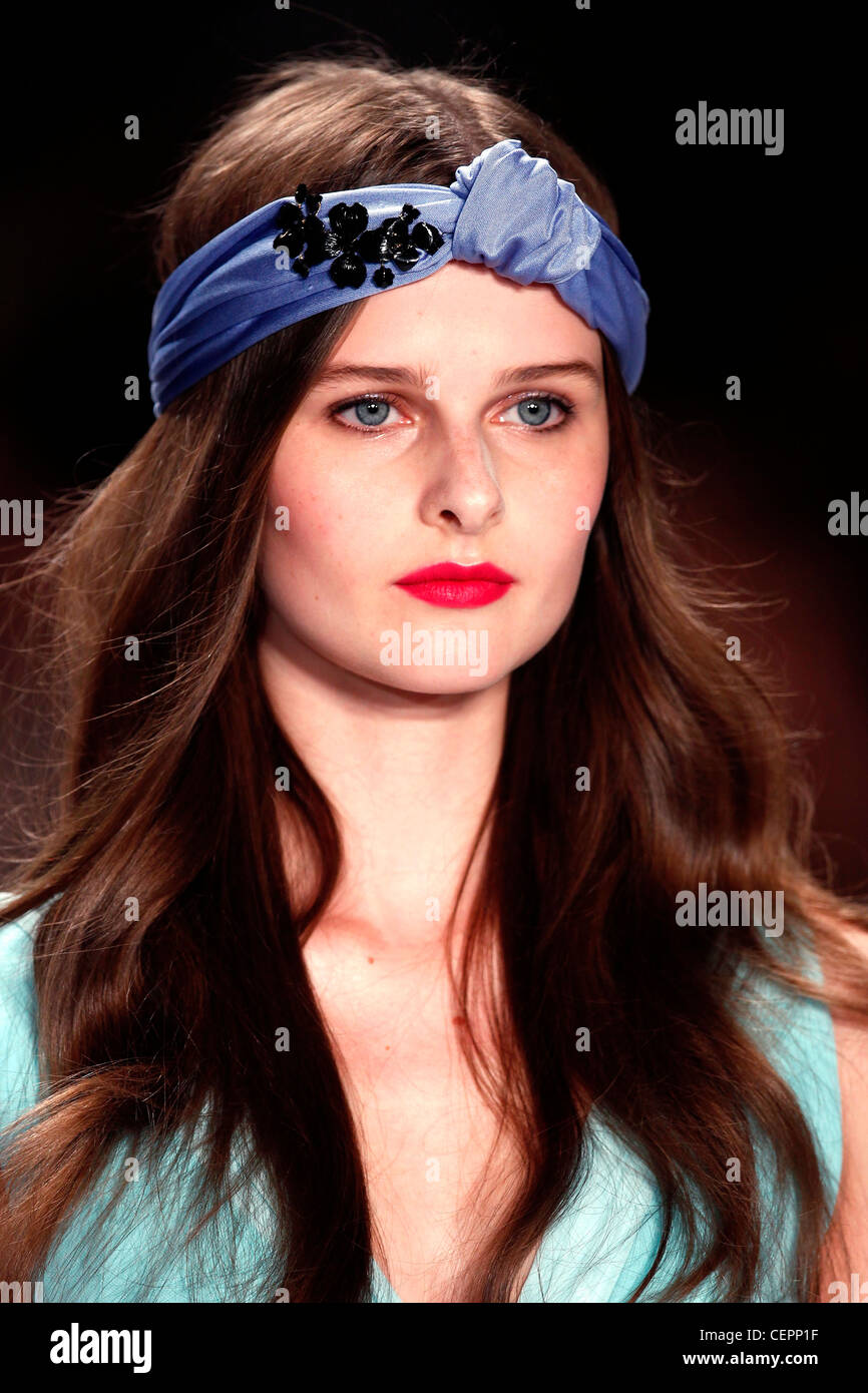 Luca Luca New York Ready to WearSpringSummer 2012 Stock Photo - Alamy