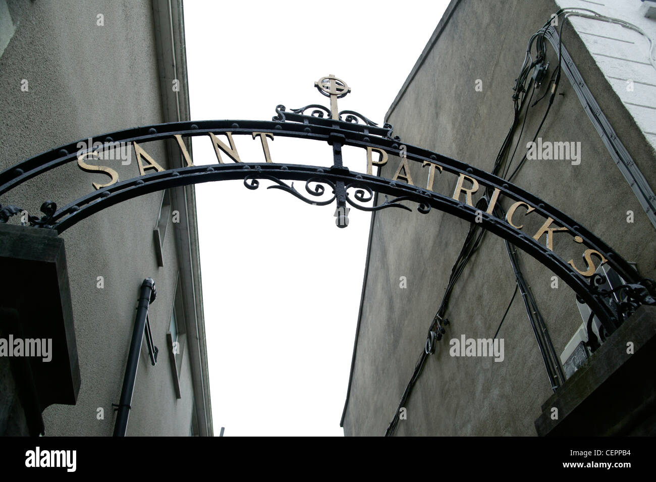 A St. Patrick's sign in an alley in Waterford town centre Stock Photo ...