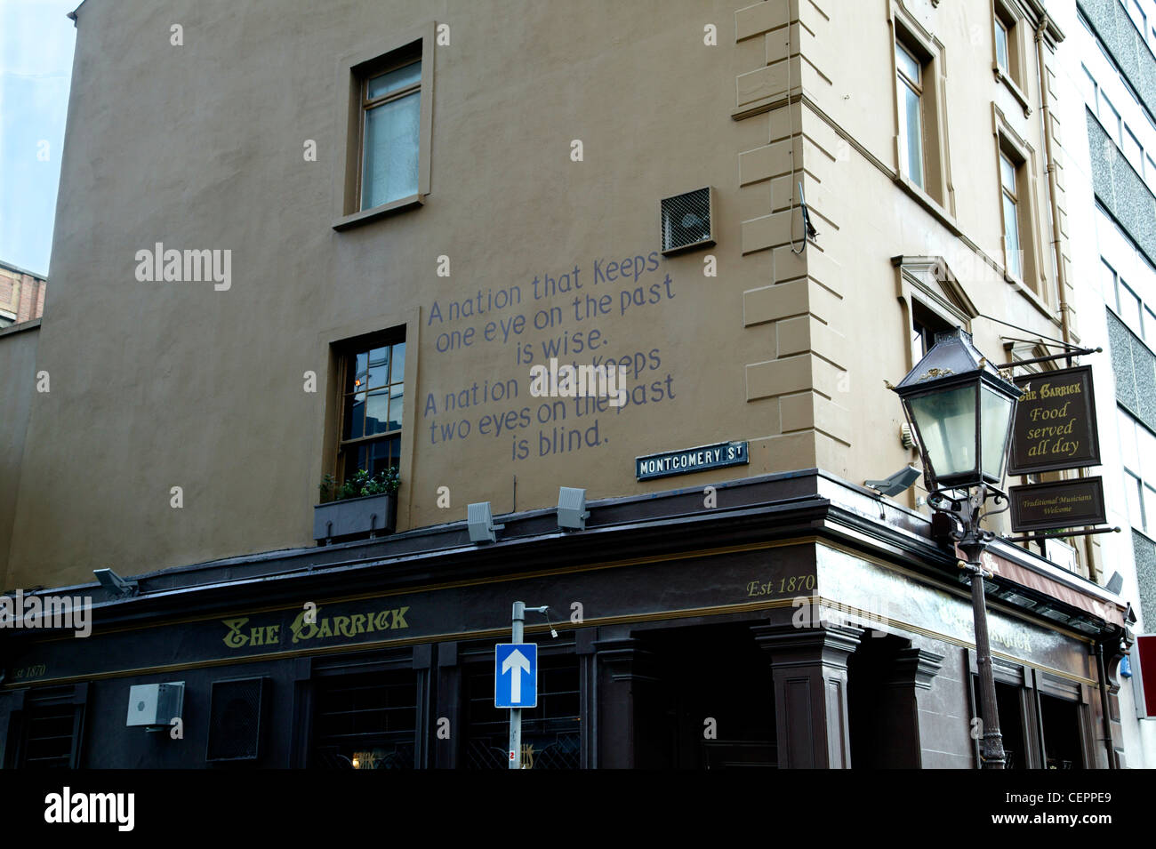 Words written house exterior hi-res stock photography and images - Alamy