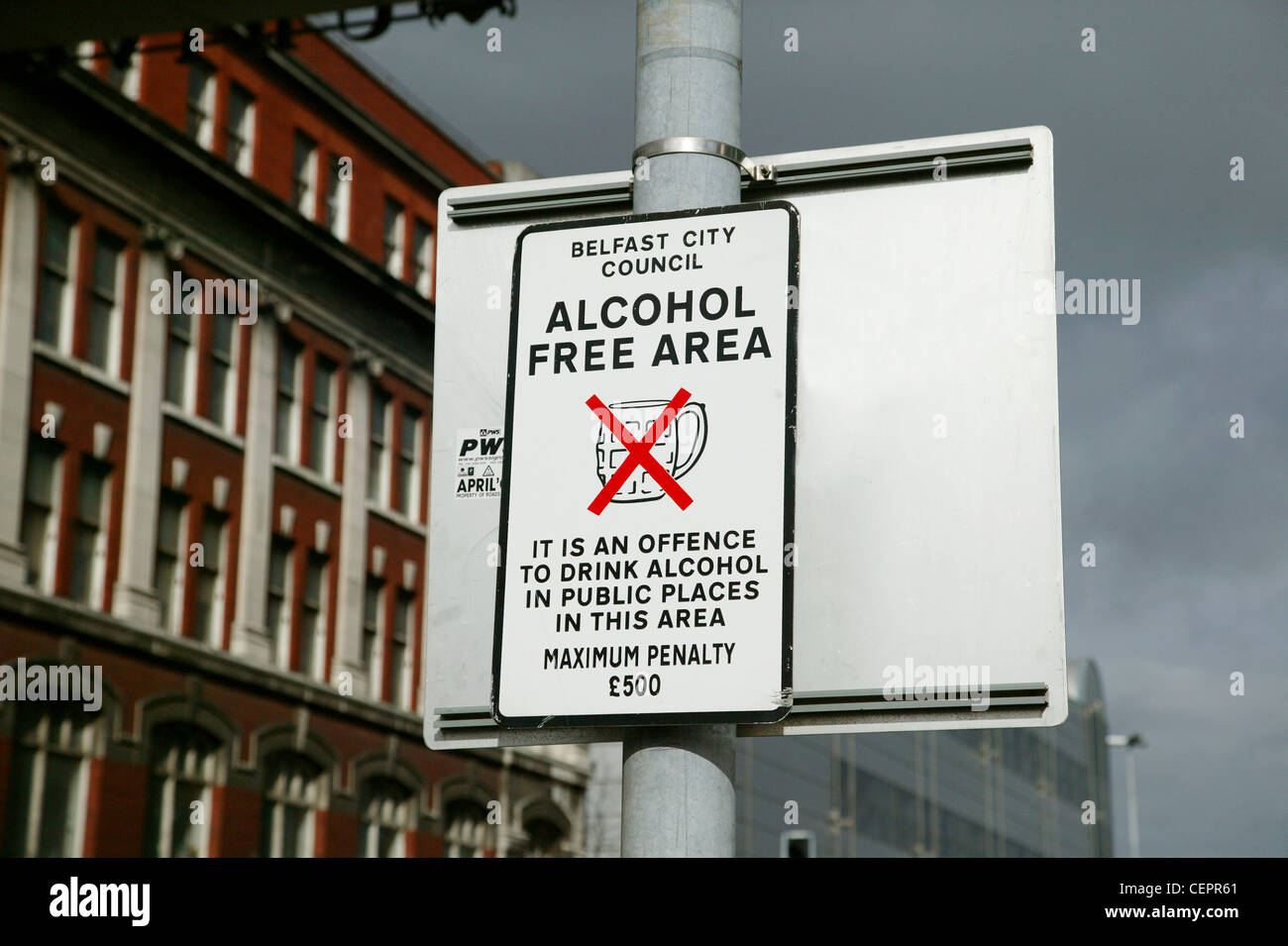 Belfast City Council sign stating an alcohol free zone Stock Photo - Alamy
