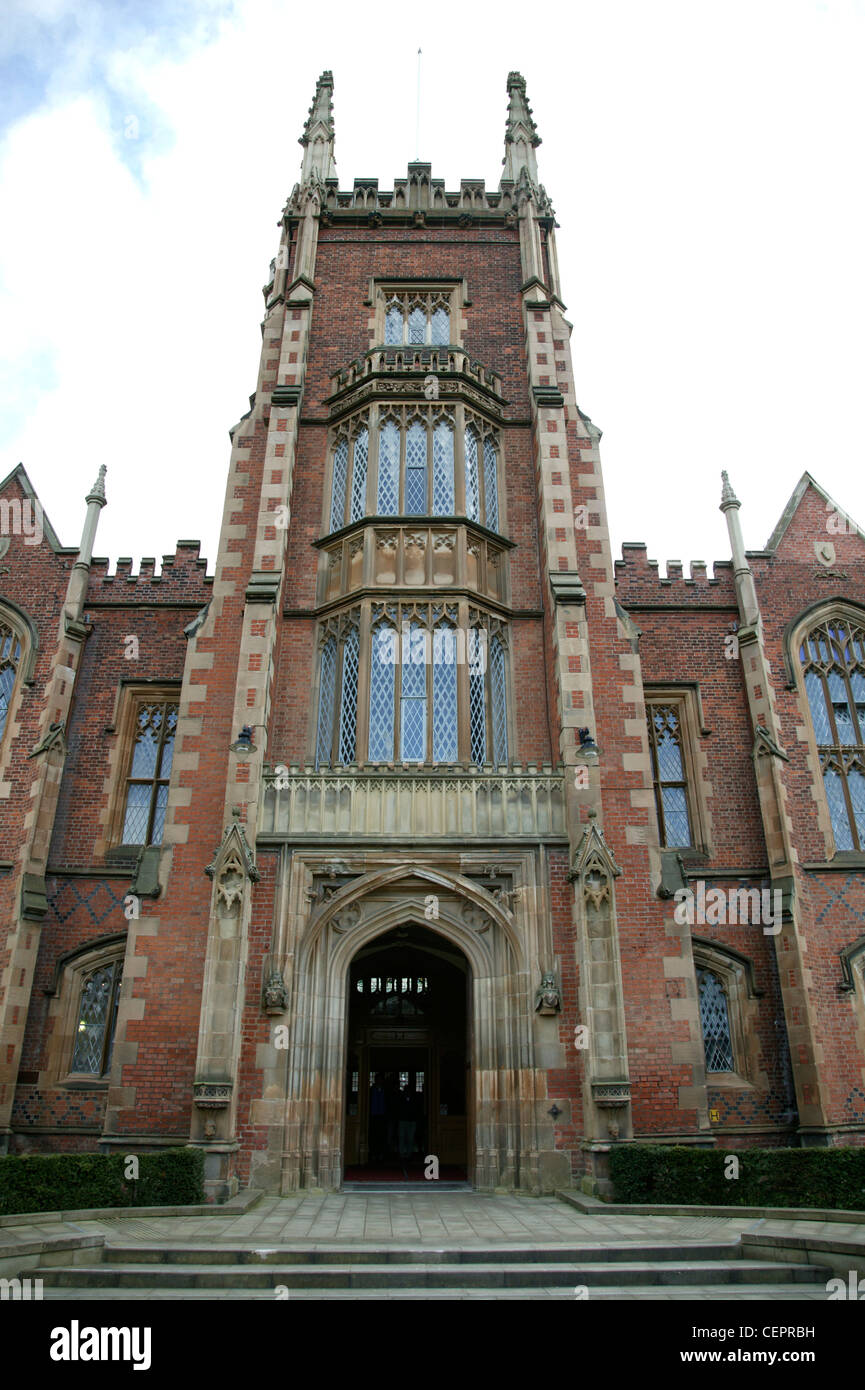 Entrance queens hi-res stock photography and images - Alamy