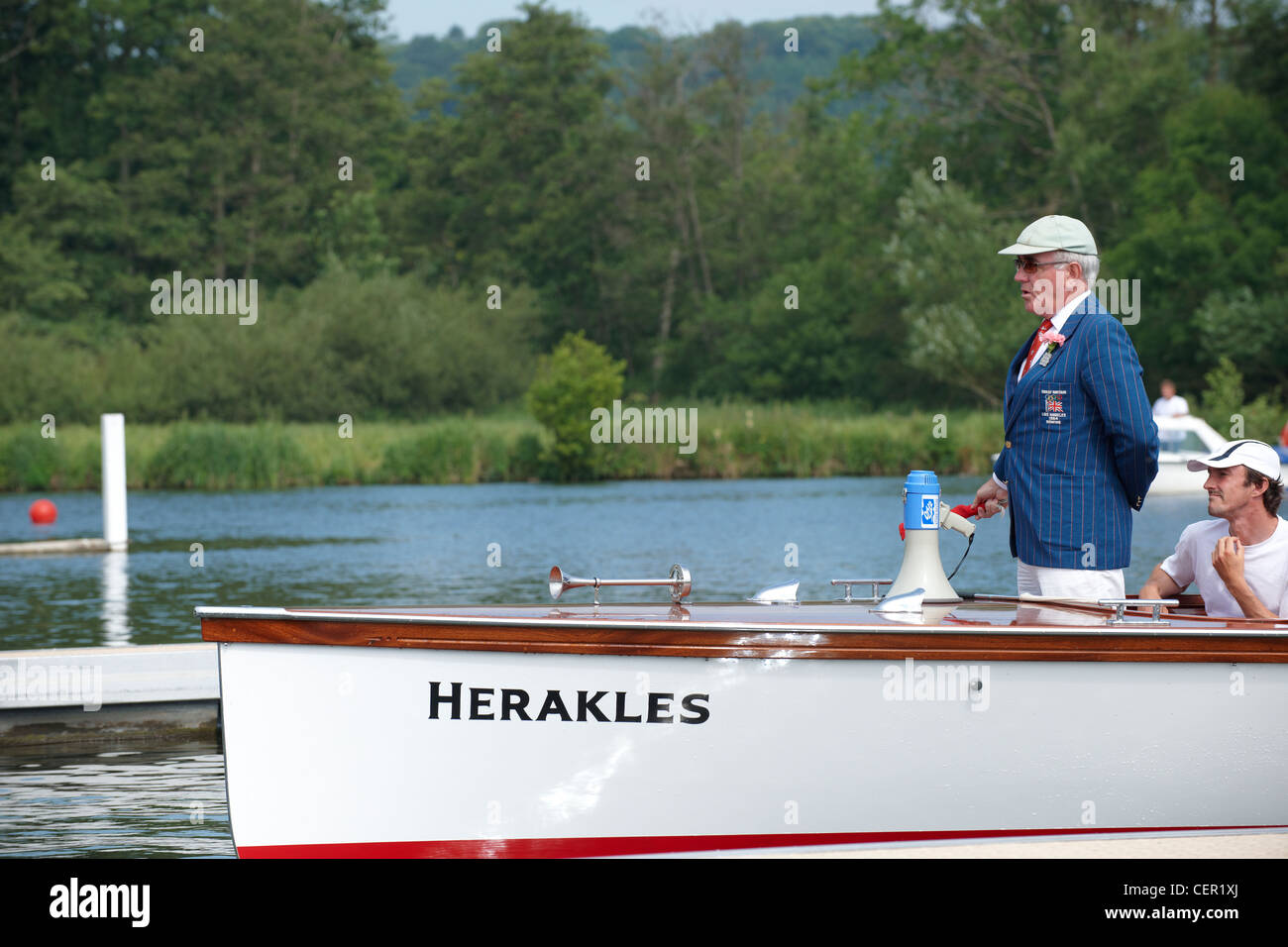 Henley umpire and steward hi-res stock photography and images - Alamy