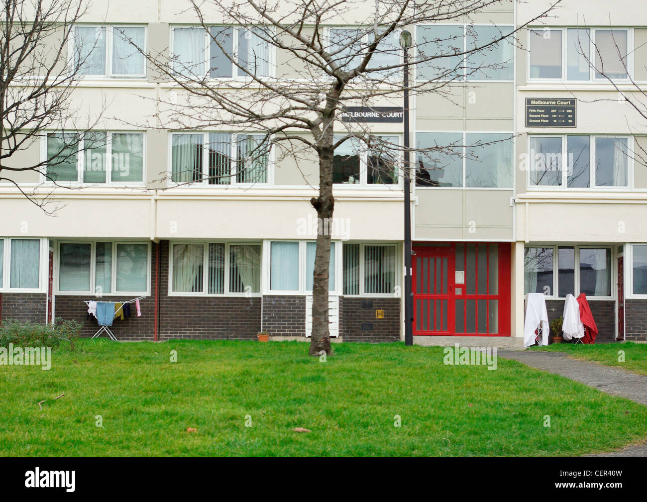 English laundry flats hi-res stock photography and images - Alamy