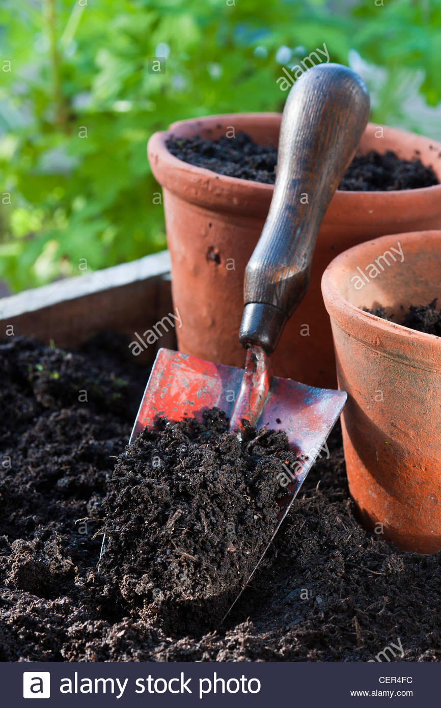 Loamy Soil Stock Photos & Loamy Soil Stock Images - Alamy