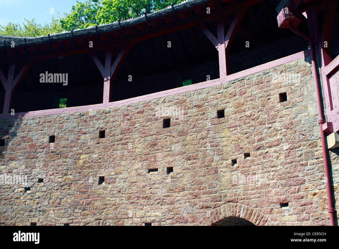 Palisade on the castle walls protecting defenders from archers. Castell ...
