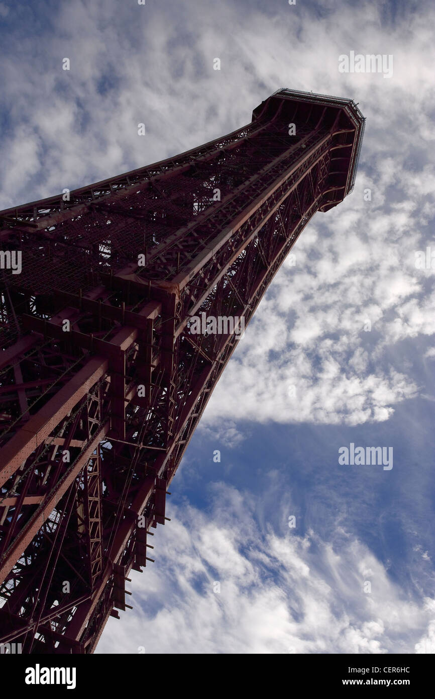 Blackpool tower construction hi-res stock photography and images - Alamy
