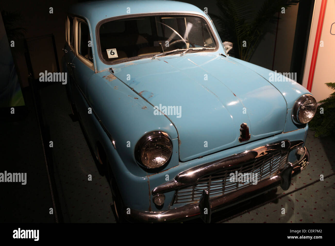 Blue old car hi-res stock photography and images - Alamy