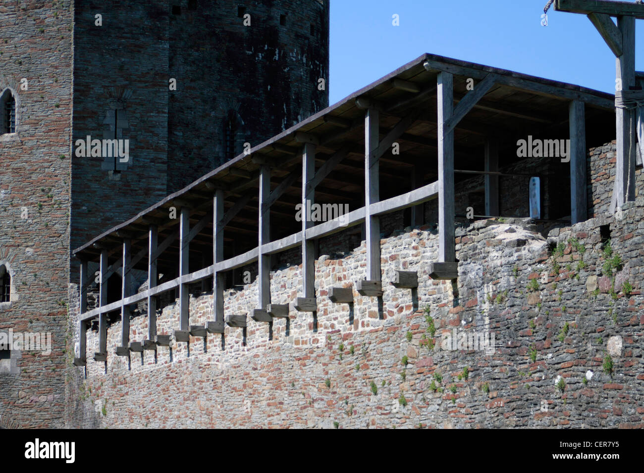 Caerphilly castle - Machicolations - Projecting gallery on brackets, on ...