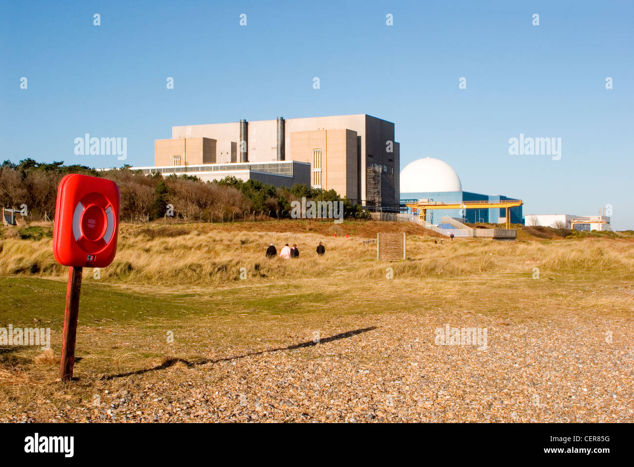 Sizewell nuclear power station and Sizewell beach in Suffolk Stock ...