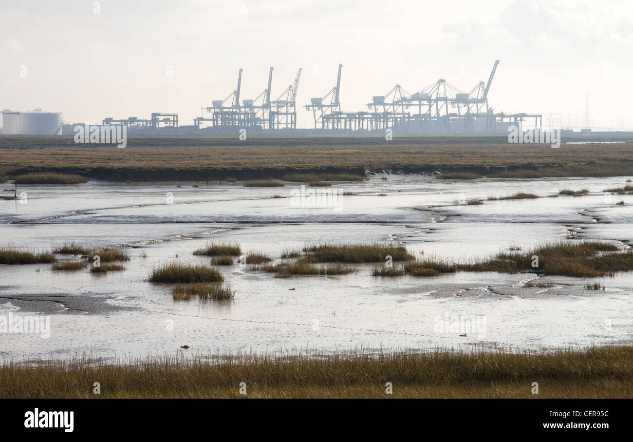 London thamesport hi-res stock photography and images - Alamy