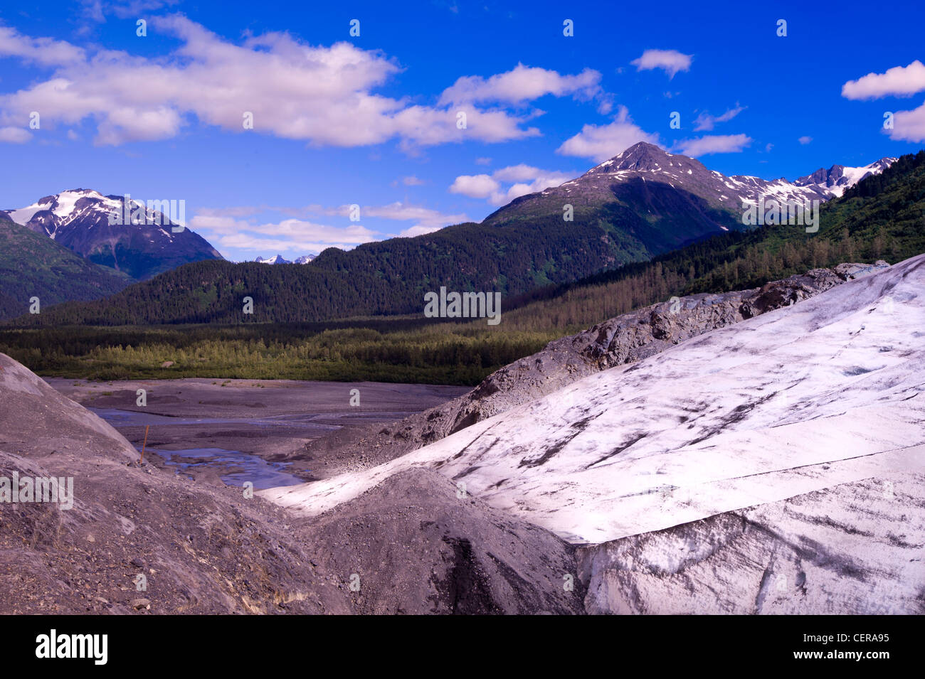 Alaska river rocks hi-res stock photography and images - Alamy