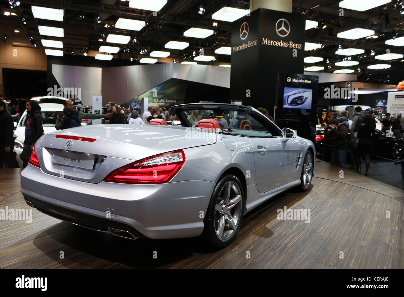 silver convertible sports car rear Stock Photo - Alamy