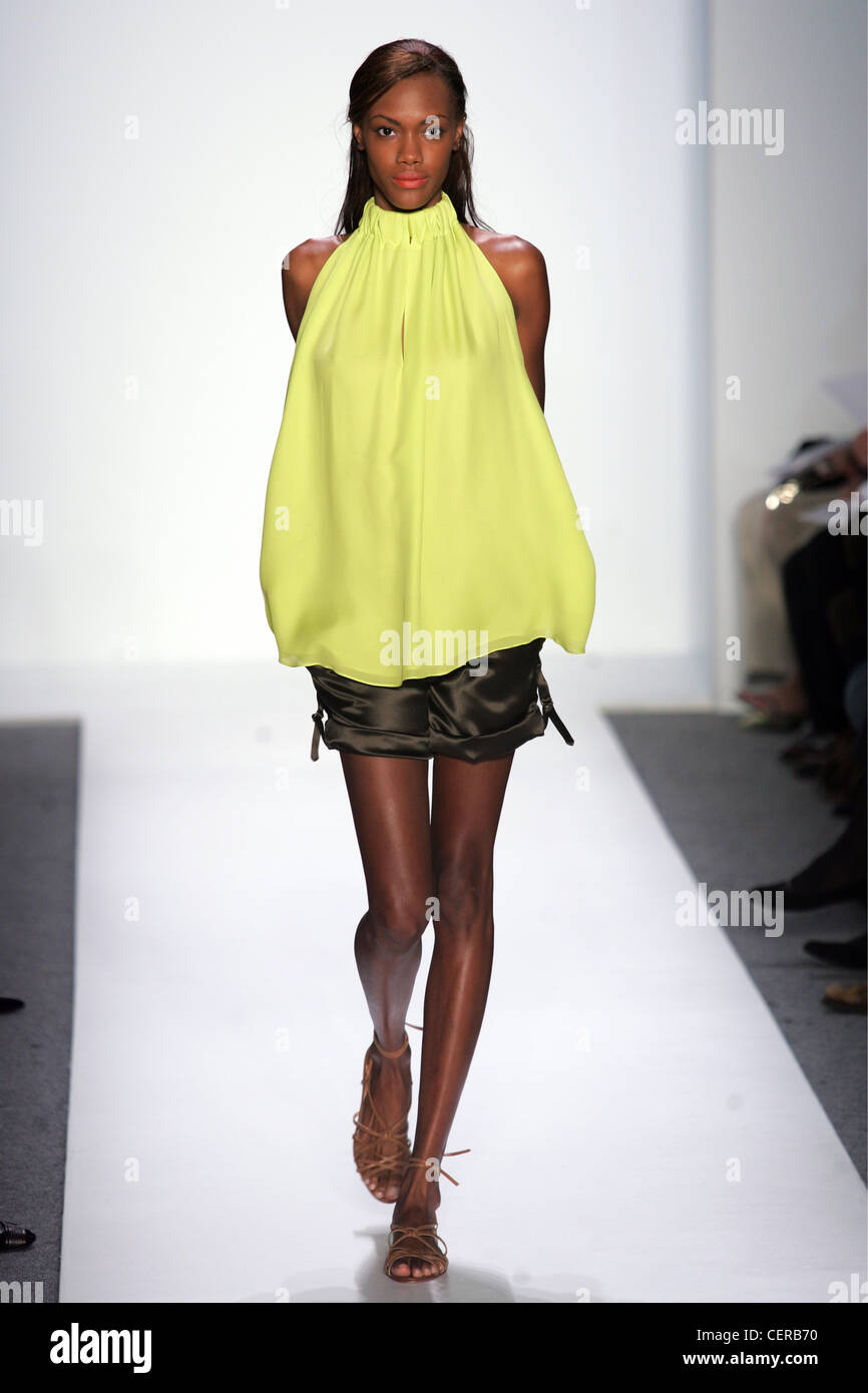 Chaiken New York Ready to Wear Spring Summer Model Mimi Roche wearing a ...