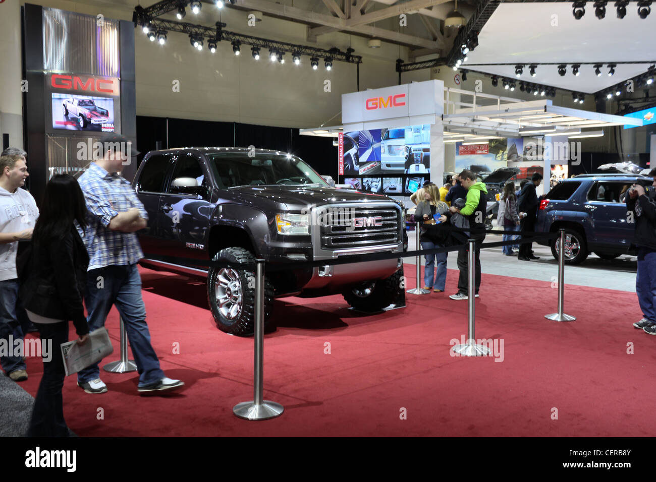 Trunk show hi-res stock photography and images - Alamy