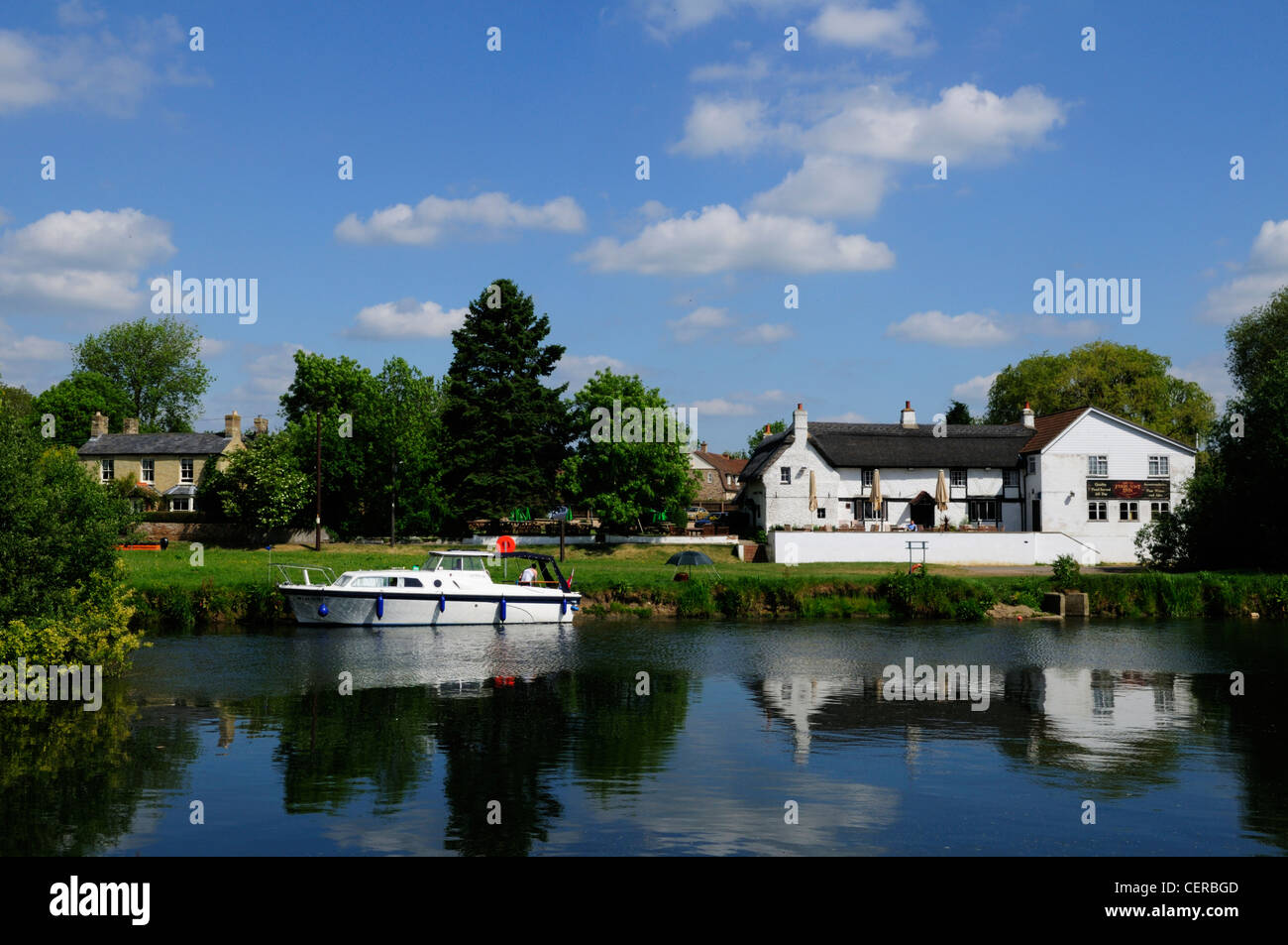 The old ferryboat inn holywell hi-res stock photography and images - Alamy