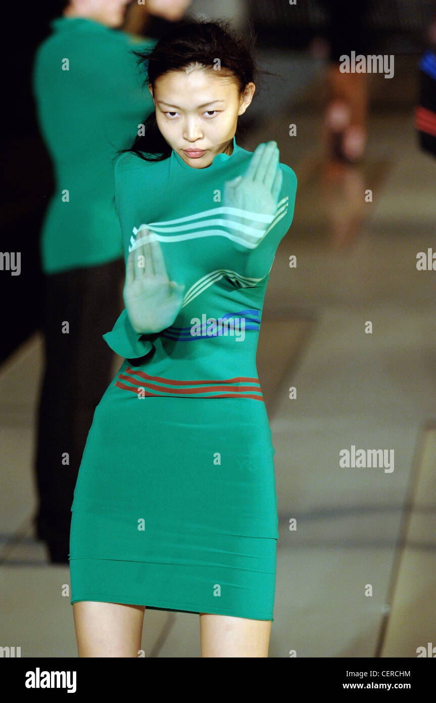 New York Ready to Wear Spring Summer Unusual green armless stretch mini ...