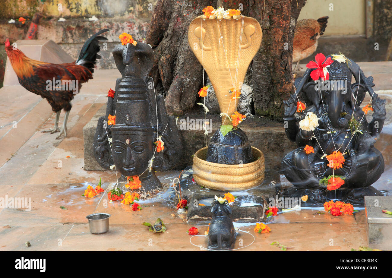 Mumbai hindu tank hi-res stock photography and images - Alamy