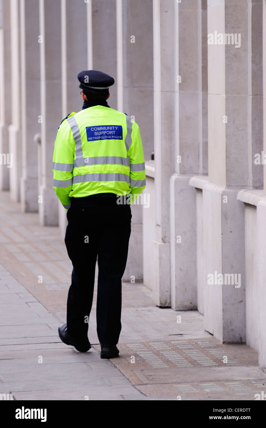 Police community support officer hi-res stock photography and images ...