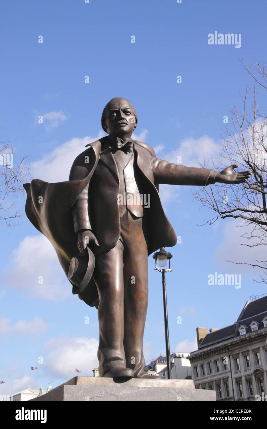 Lloyd george sculpture hi-res stock photography and images - Alamy