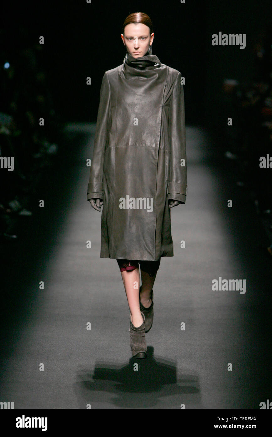 Fashion model catwalk brown leather coat hi-res stock photography and ...