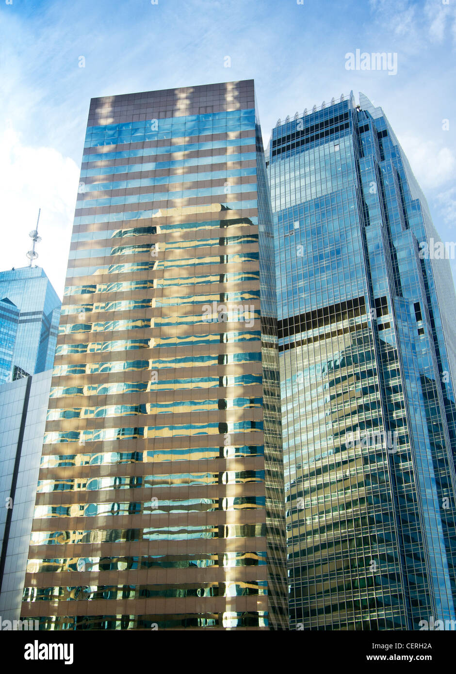 Glass fronted office blocks hi-res stock photography and images - Alamy