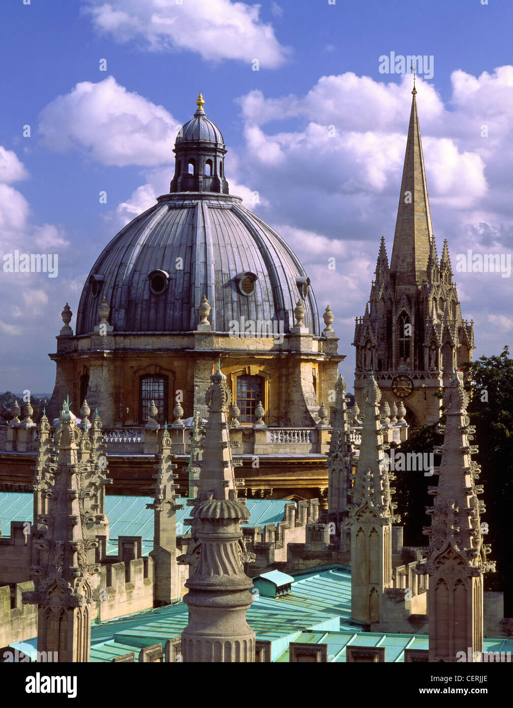Oxford spires hi-res stock photography and images - Alamy