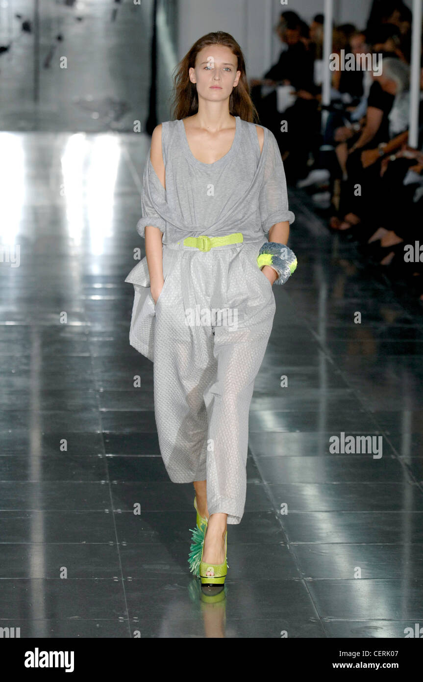 Armand Basi London Ready to Wear Spring Summer Model long brunette hair ...