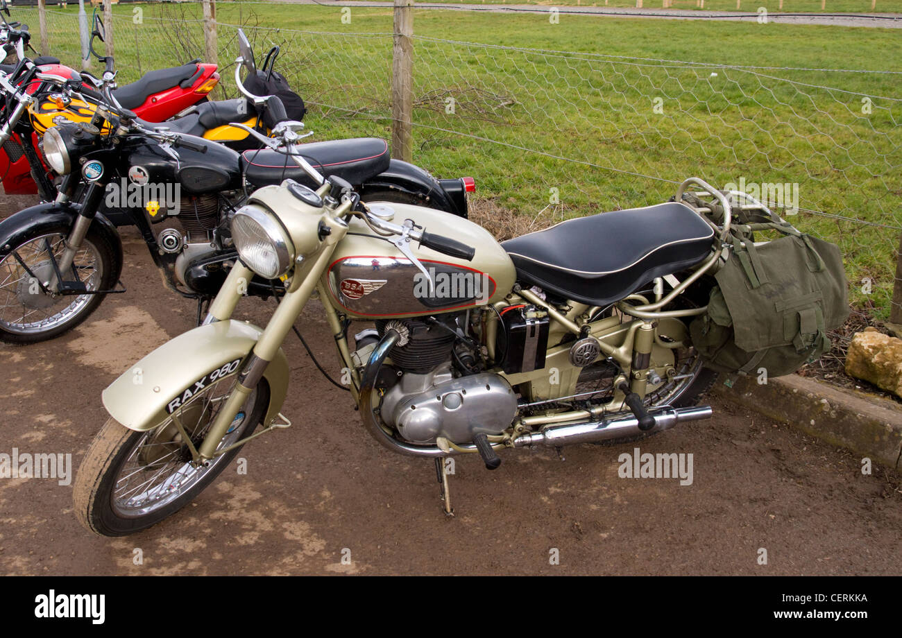 Bsa gold flash hi-res stock photography and images - Alamy